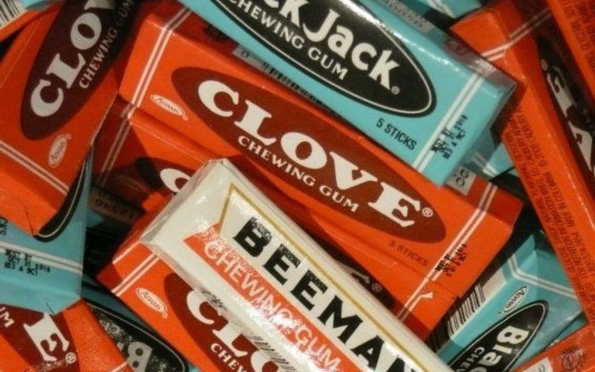 Mondelez offloads clutch of US gum brands | Progresiv